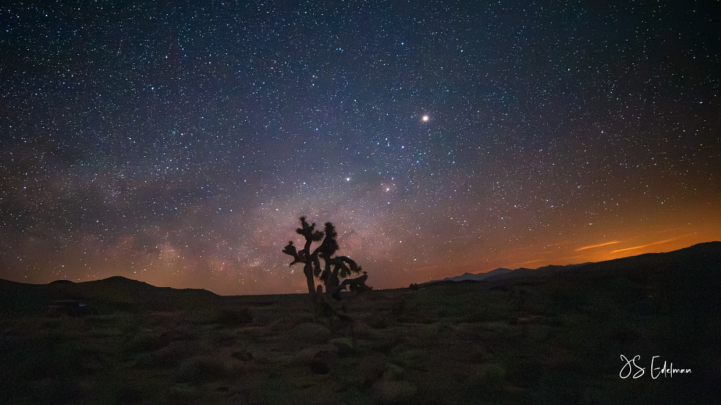 Death Valley at Night by Jay Edelman / 500px
