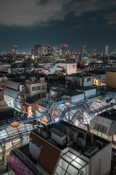 Exploring Tokyo roof's by Nicolas Wauters / 500px