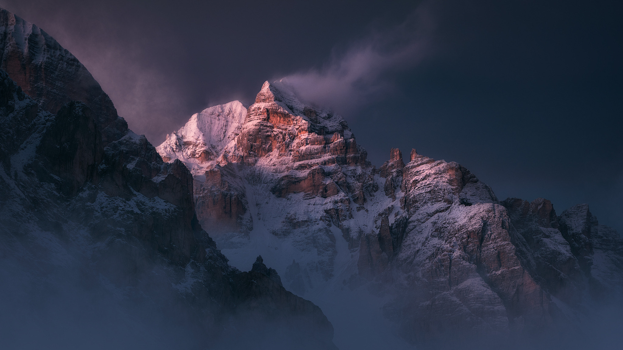 Dramatic Mountain Peaks at Sunset | landscape photo by Laura Gómez | 500px