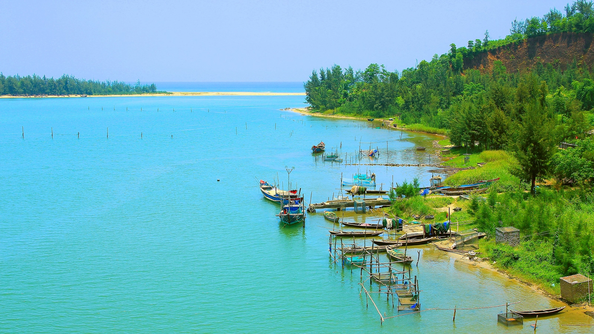 Tu Hien Water Front by Khoi Tran Duc / 500px
