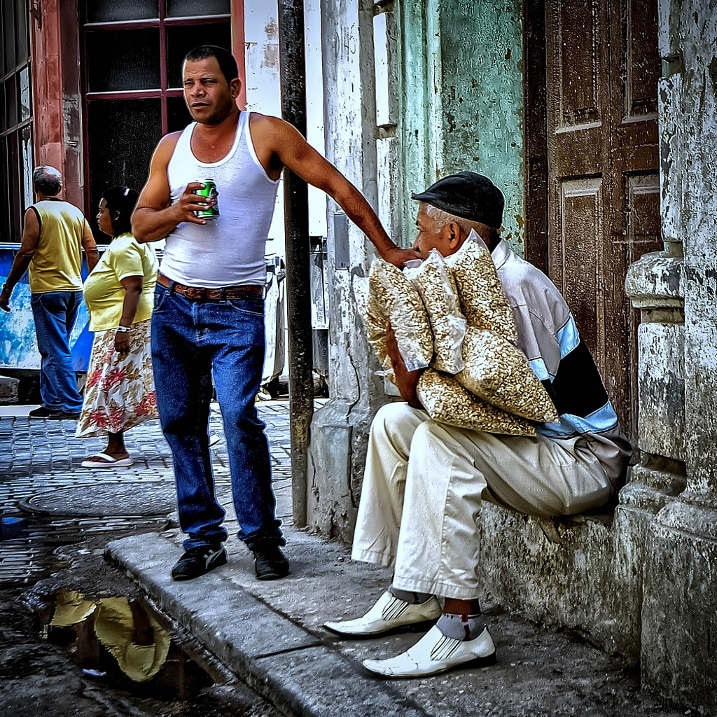 Amazing Street Photography by Peter Lessey | 500px