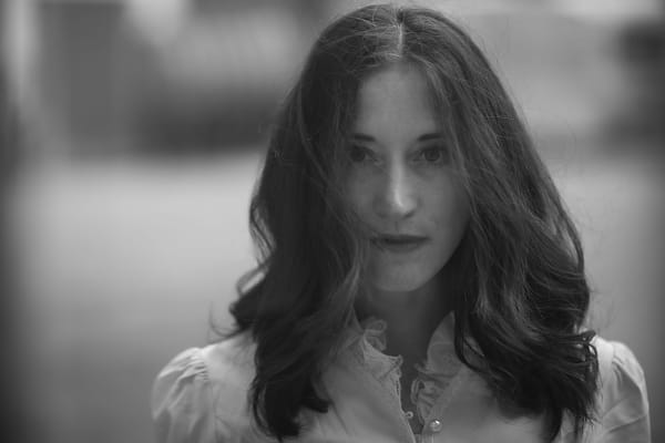 Netti by Frank Reinbold / 500px