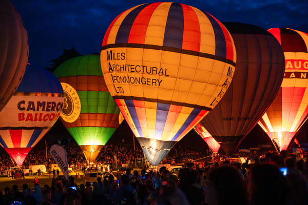 Illuminated Night: Balloon in the Making by Sirun Tang | 500px