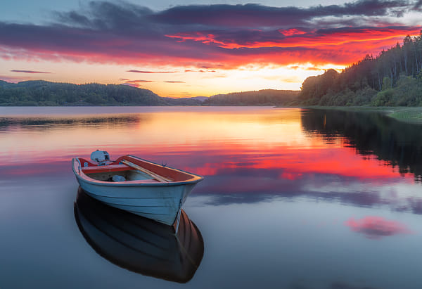 A Moment of Calm by Dylan Toh & Marianne Lim / 500px