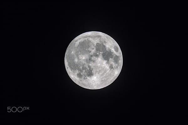 Luna orta est by arvin_garrison | 500px