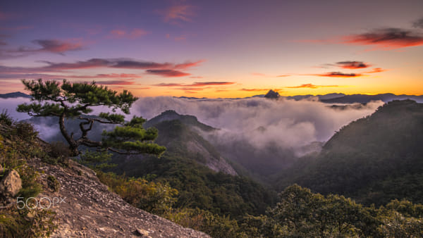 the sunrise of mt. maisan by hanju lee / 500px