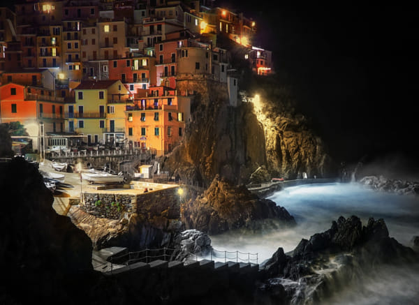 Walk in the fog by Christos Lamprianidis / 500px