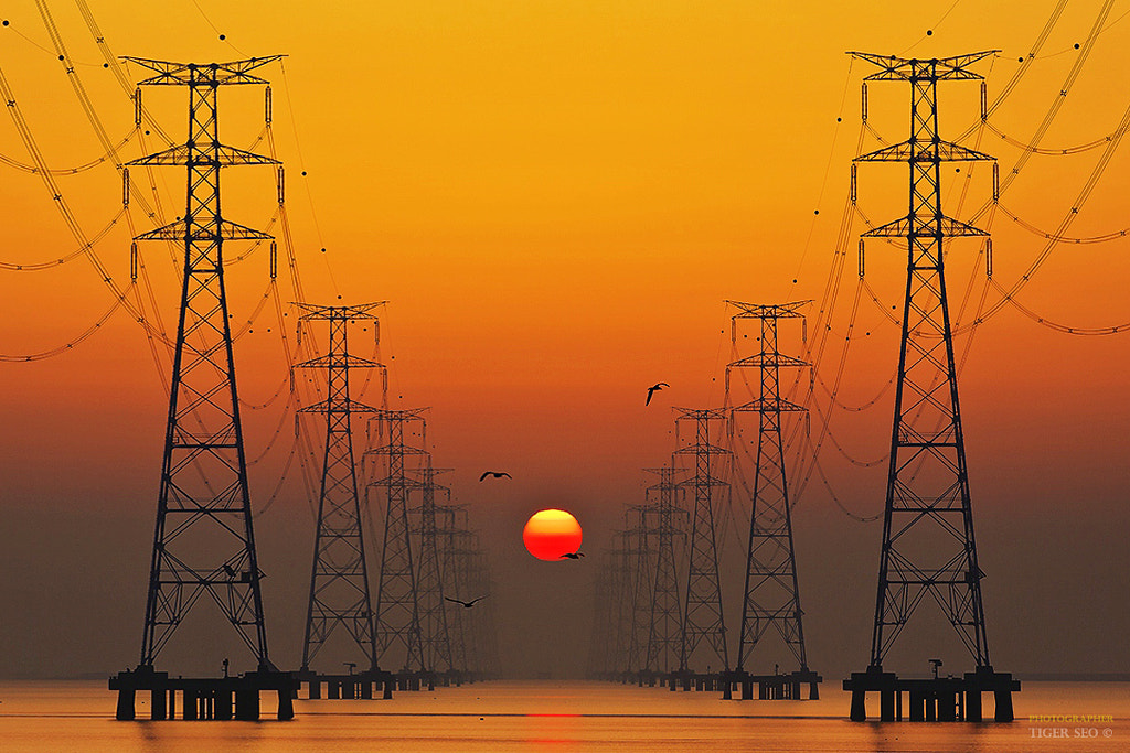 The sun rises tomorrow by Tiger Seo / 500px