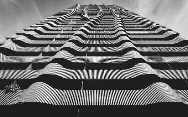 Wavy Black and White Modern Building Exterior | city photo by PJFry | 500px