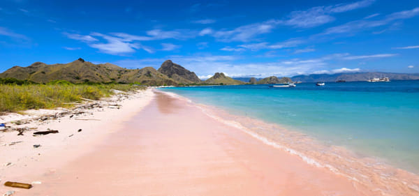 Indonesian tourist attraction Labuan Bajo by Mekis Sartaa | 500px