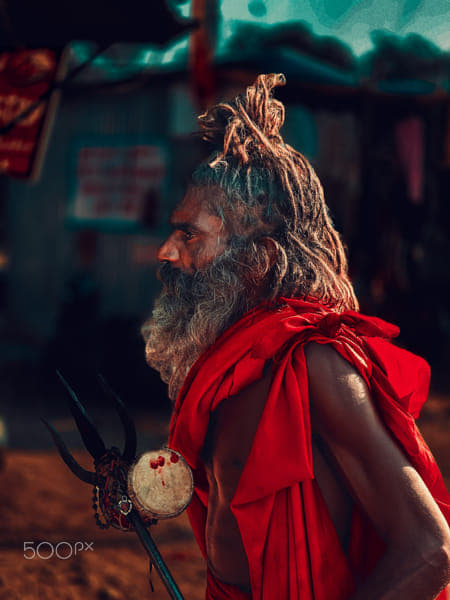 Sadhus Portrait with Dreadlocks and Trident | people photo by Himanshu ...