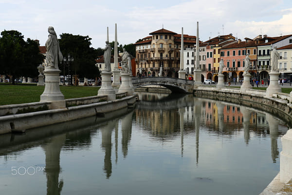 Riflessioni della storia by Christos Theodorou | 500px