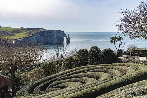 L'Aiguille depuis les Jardins d'Etretat by Frédéric Protat | 500px