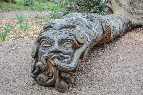 The sculpture by Damien Talbot | 500px