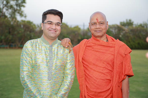 Swami-Shri-Govinda-Dev-Giri-Ji-Maharaj by Ravi Kohli | 500px