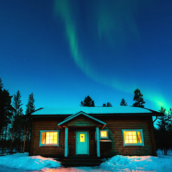 Cozy Cabin Under Northern Lights in Winter | natural phenomena photo by ...