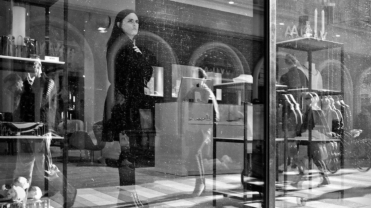 The window needs cleaning by Søren Brøndum Christensen | 500px