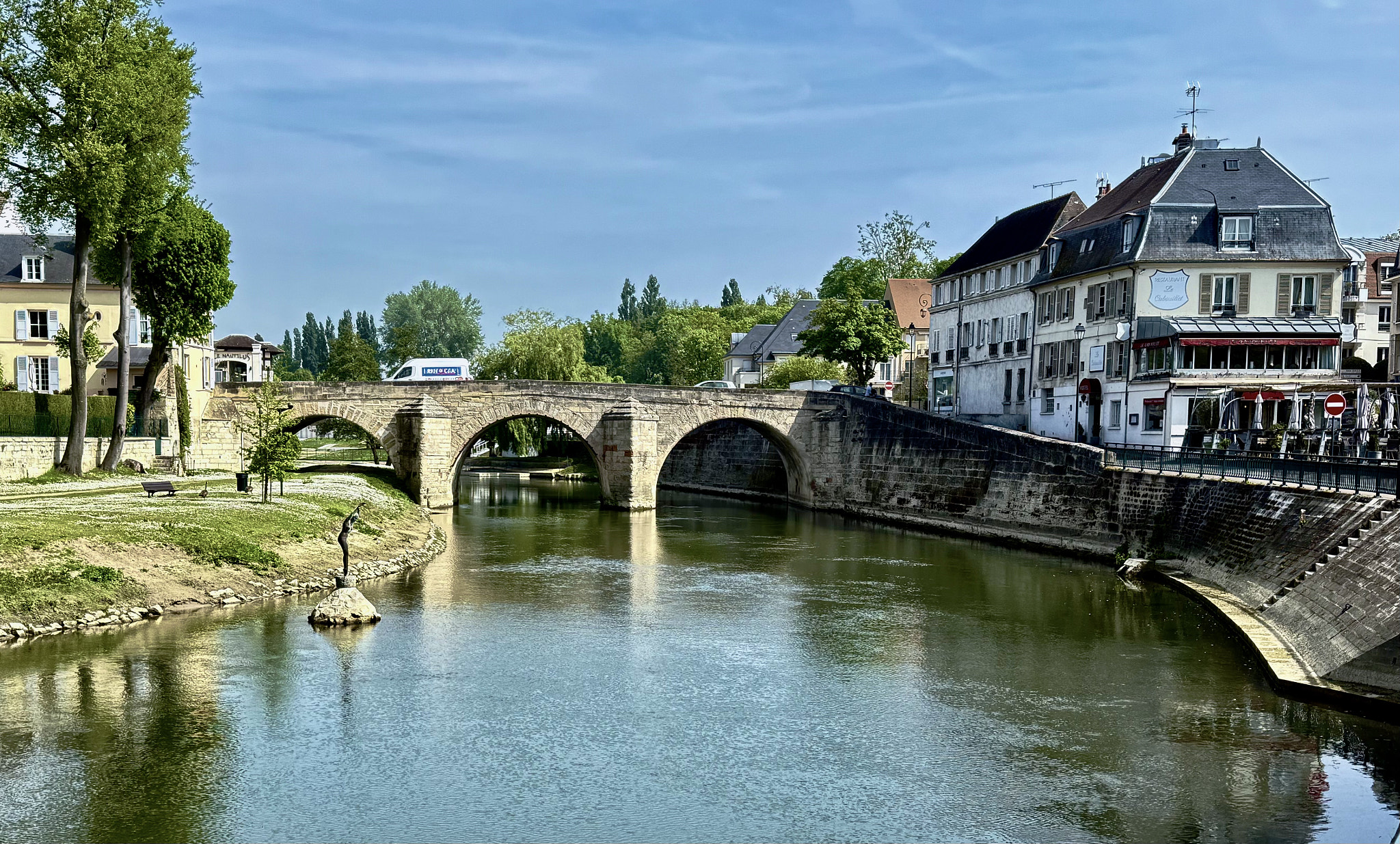 L'Isle-Adam Bridge by Ayhan Özberk | 500px