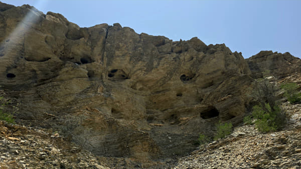 A scenic view of Jabal Hatt mountain range by Mohamed Arafath | 500px