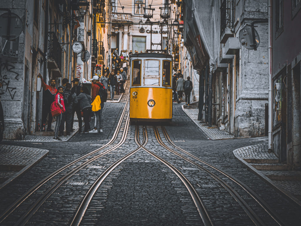 Chrysalide_red 01351311250423 by VINCENT | 500px