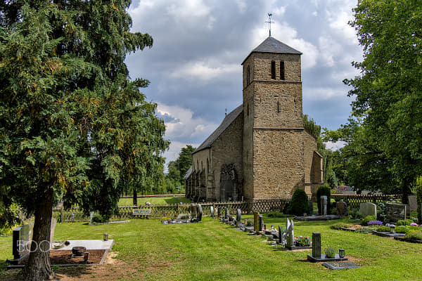 In silent memory by arvin_garrison | 500px