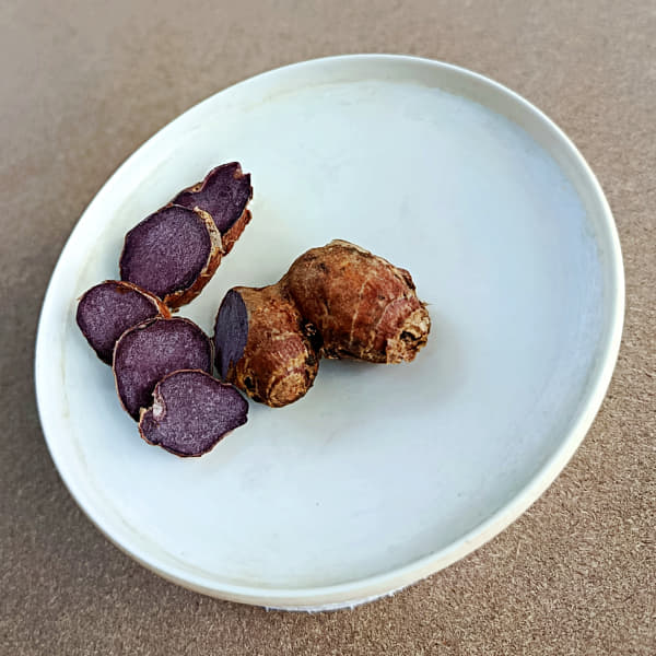 Black Turmeric on White Plate by Singgiyanto Halim | 500px