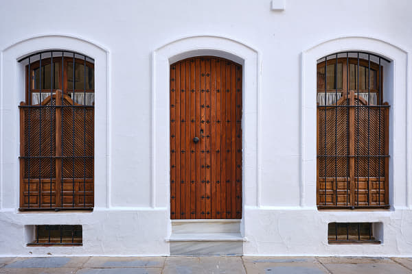 Traditional Architecture Evokes History and Cultural Heritage | city ...