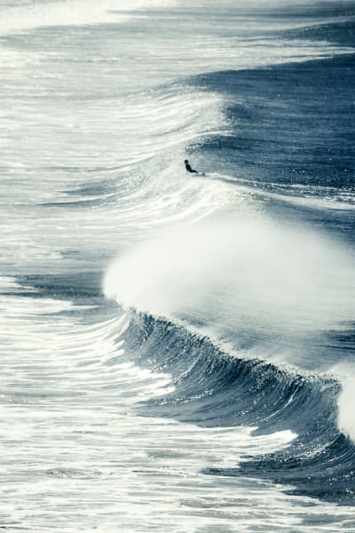 Powerful Ocean Wave Capturing Nature's Raw Energy and Movement ...