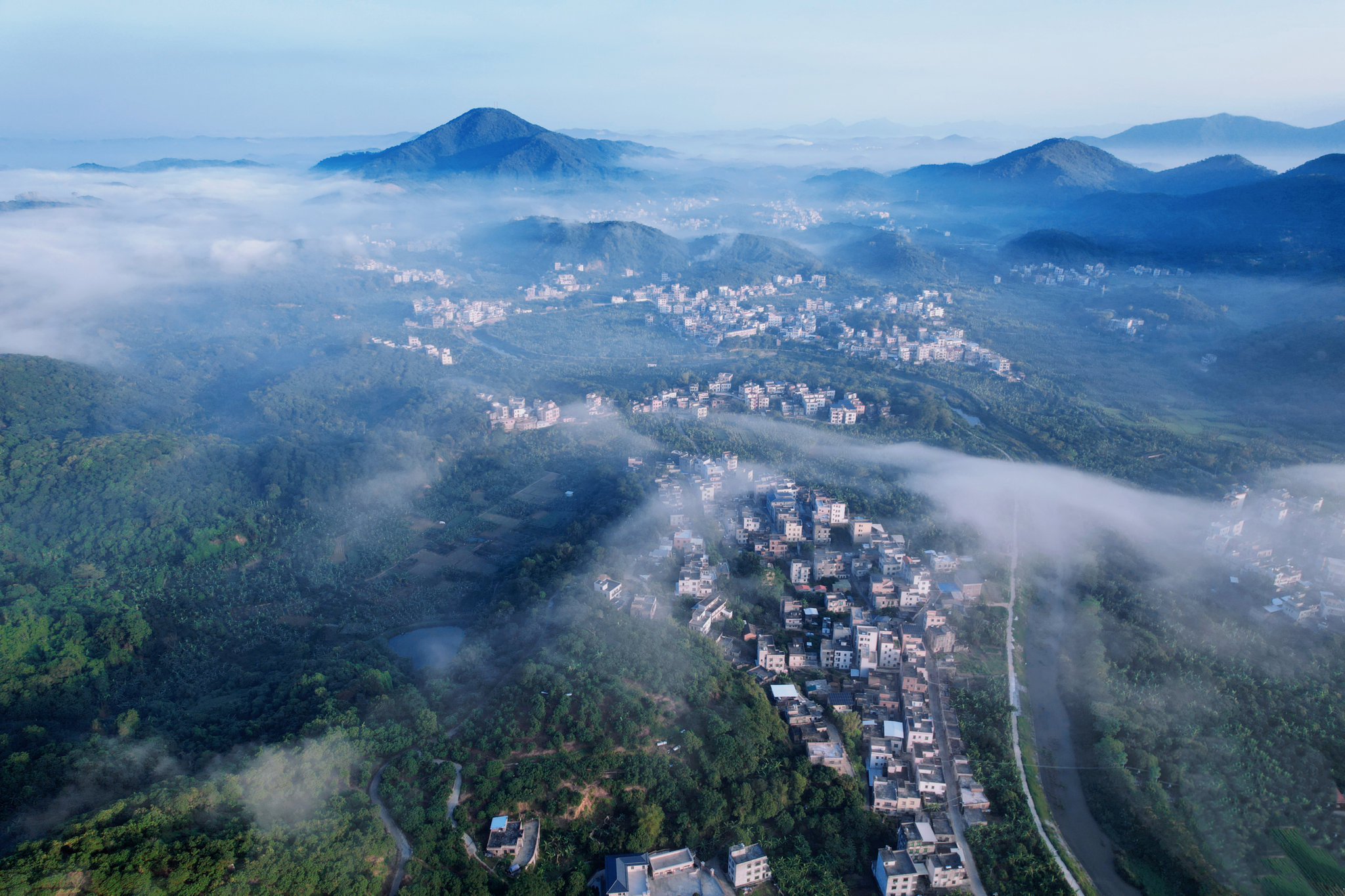 Misty Mountain Village Revealing Hidden Beauty and Serene Isolation ...