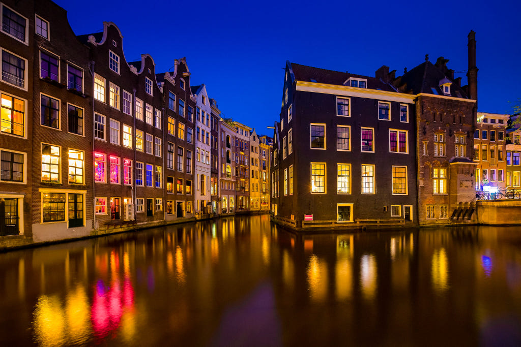 Cloud Formation Over Ocean Evoking Vastness and Natural Power | nature ...