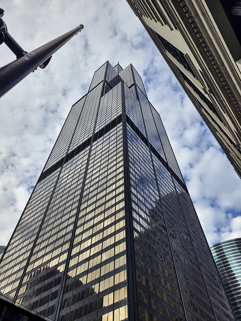 Skyscraper Reaches Skyward Representing Ambition and Modernity | city ...