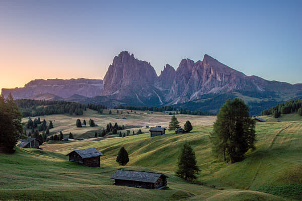 Alpine Valley Bathed in Golden Light Evoking Tranquility and Harmony ...