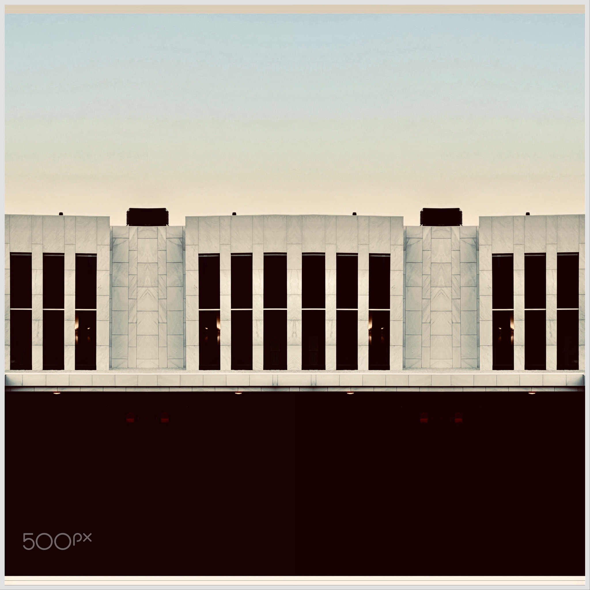 give a little abstract by Matthias Kanisch | 500px