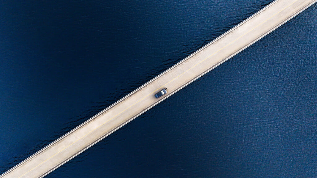 A single point of light is enough to understand. by Gilles Bizien | 500px