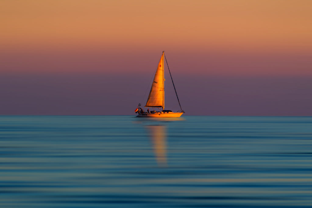 Resilient Woman Gazing Towards Hope and Future Possibilities | people ...