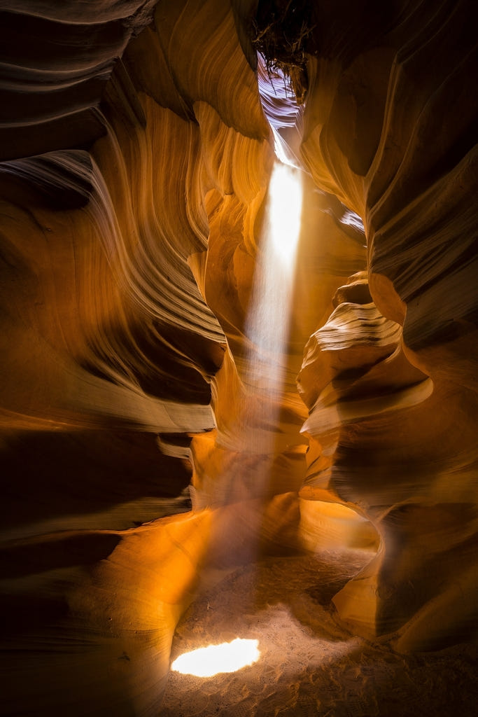 Aurora Borealis Over Snowy Landscape Illuminating Cosmic Wonder ...