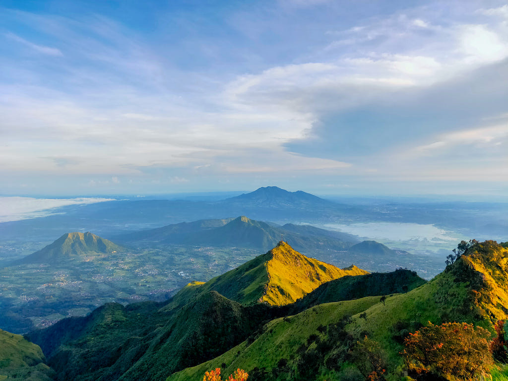 Headshot of a Young Woman with Long Hair | people photo by Illy Singer ...