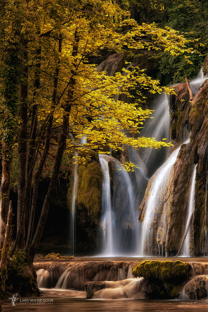 La cascade des tufs by Lars van de Goor / 500px