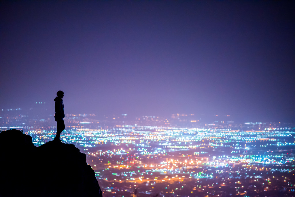 Overlooking the City by Derek Kind / 500px