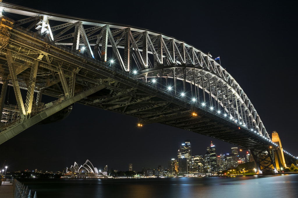 Sydney Harbour Bridge: A view from Milsons Point by podfolder / 500px