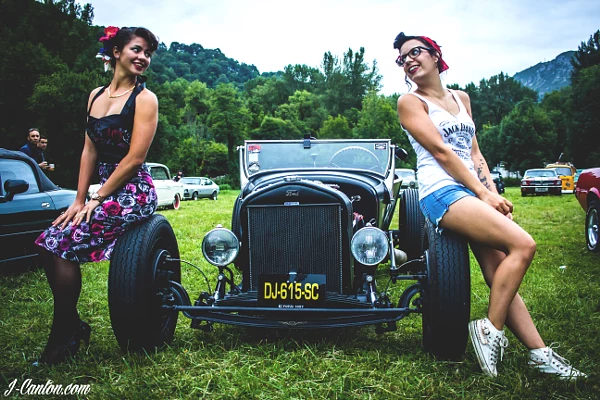 Hot Rod' Pin Up by Julien Canton | 500px