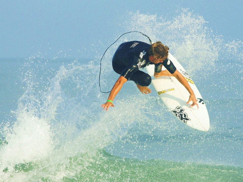 surfer by Flo René / 500px