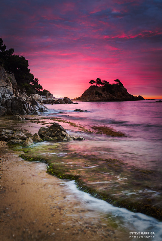 Red Light by Esteve Garriga / 500px