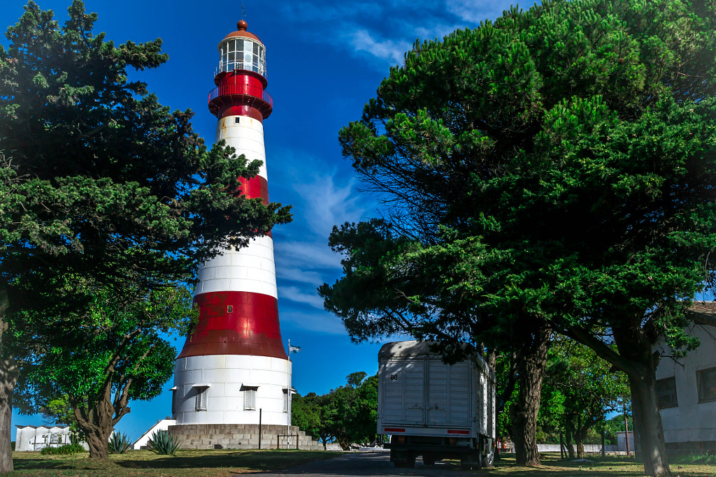 El Faro de Punta Mogotes, en Mar del Plata by Pedro Bianchini / 500px