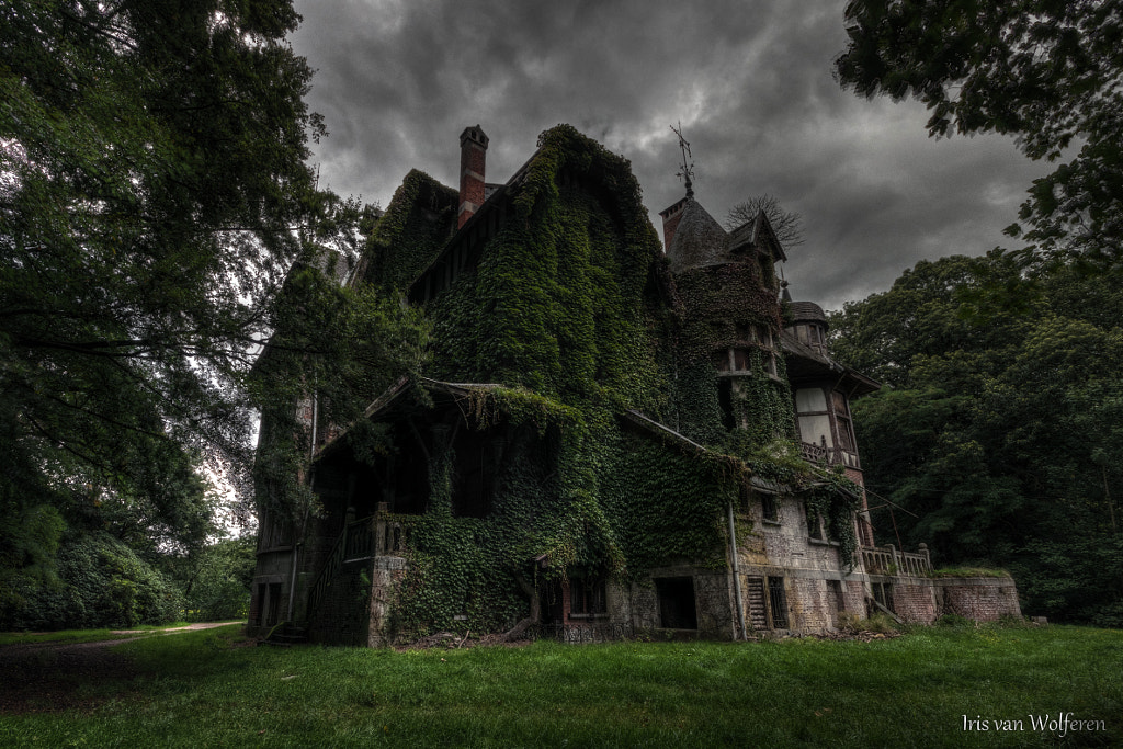 Château Nottebohm by Iris van Wolferen / 500px