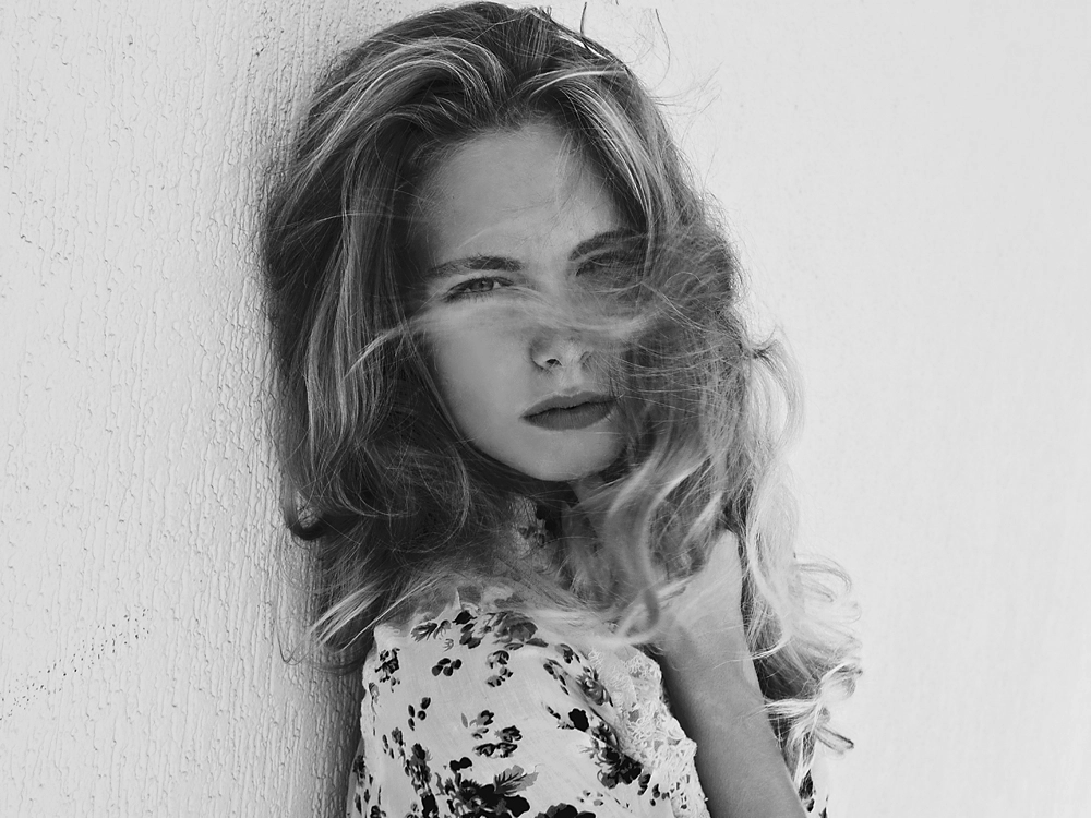 The wind by Yulia Aykova / 500px