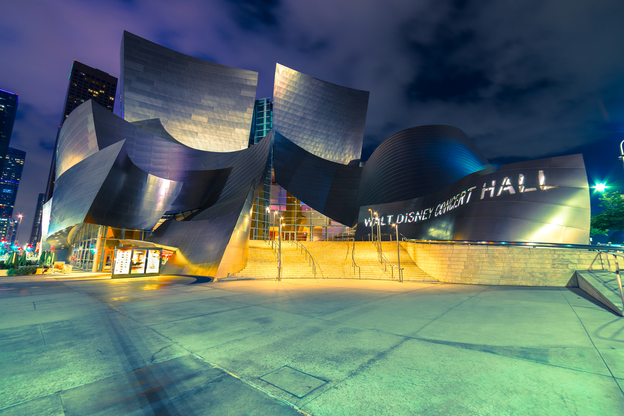 Walt Disney Concert Hall by Emiliano Garcia / 500px