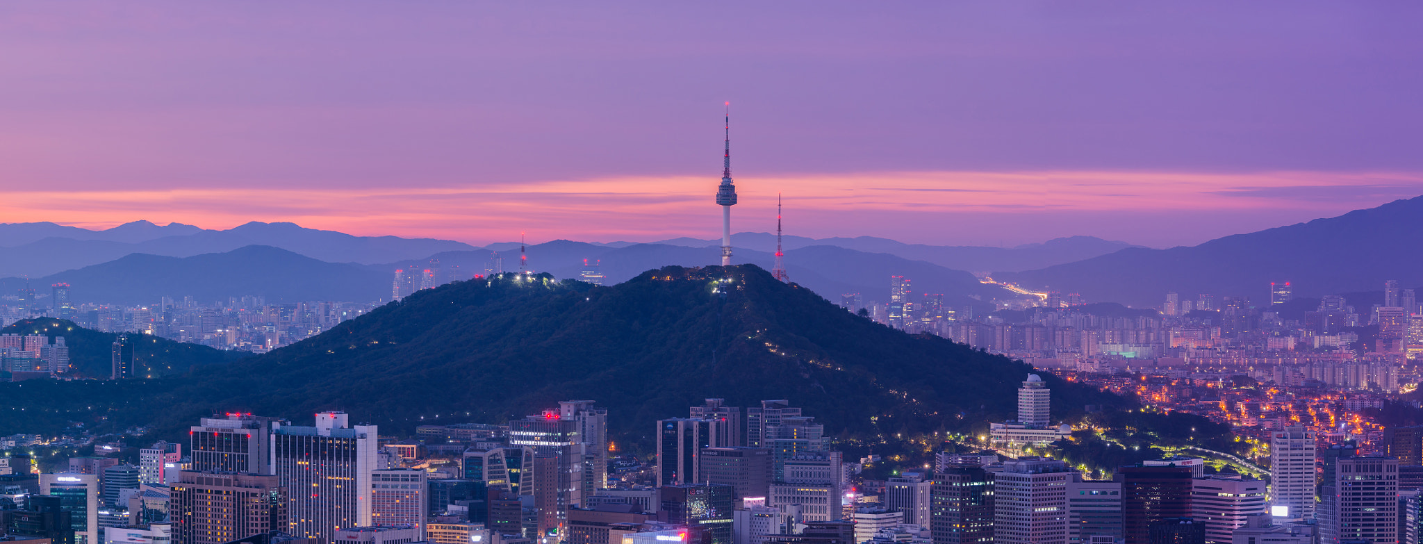 Panorama landscape of Seoul, South Korea by Jo Nattapong / 500px