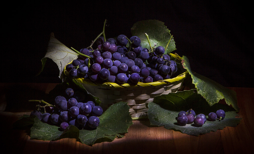 Grape by Luca Romano / 500px