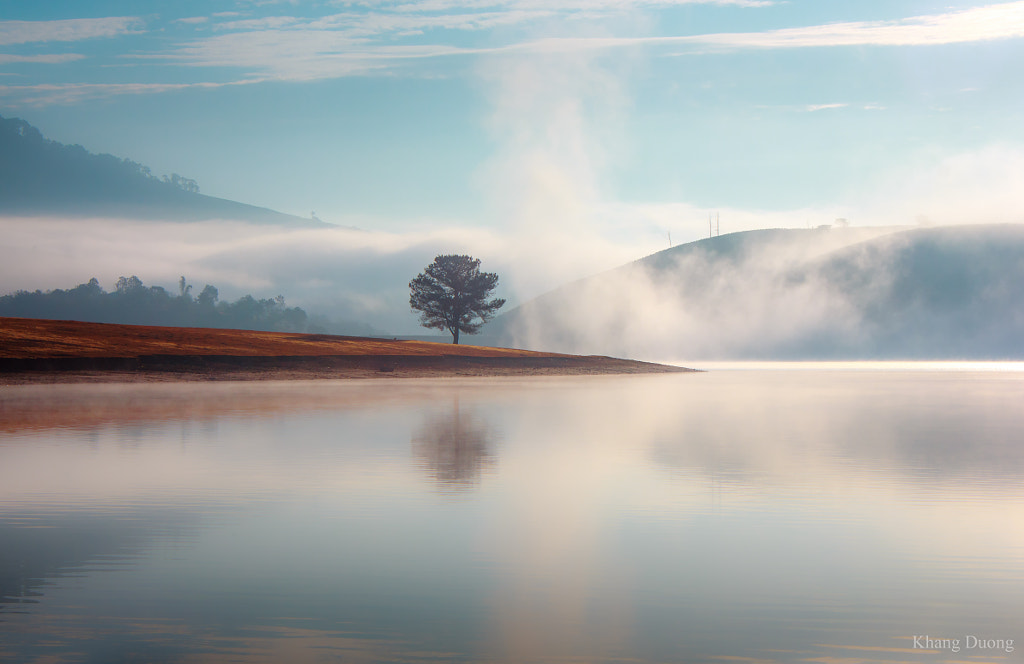 reflection by Khang Duong / 500px